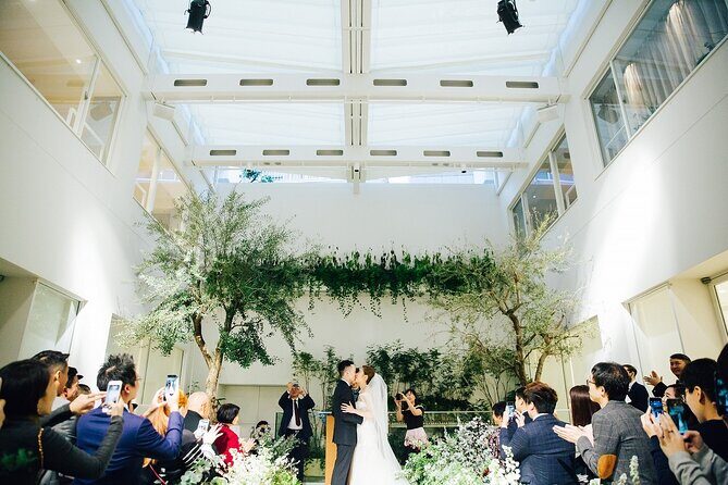 Private 3 Hour Wedding Reception Photography with Lunch in Tokyo - An In-Depth Look at What You Can Expect