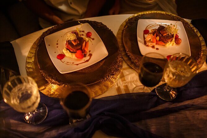 Private 3 hours Romantic Tulum Dinner in 58´Yacht Azimut - FAQs