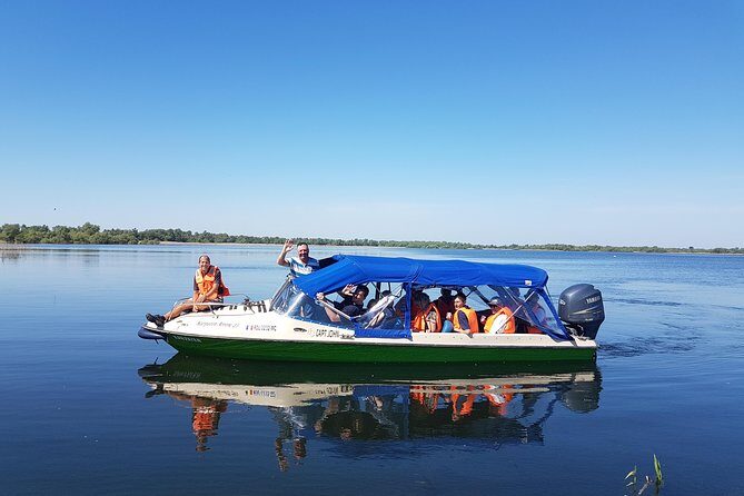 PRIVATE 4-5h speedboat tour to the village Mila23 - The Sum Up