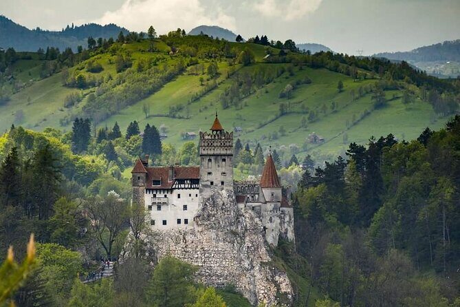 Private 4-Day Tour in Transylvania from Bucharest Hotel Pick-up and Drop off - Key Points