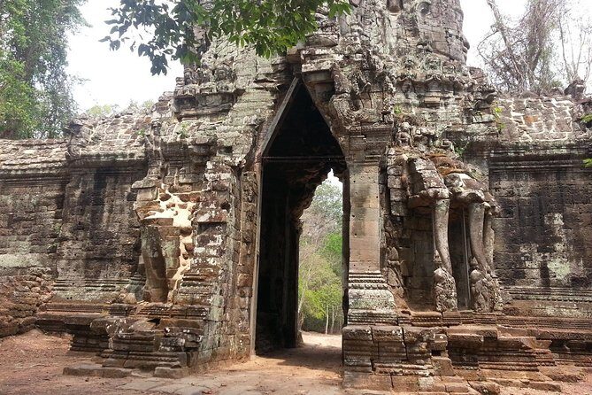 Private 4 Day Trip toward Discovery of Kingdom of Wonder, Culture and Heritage - Who Should Consider This Tour