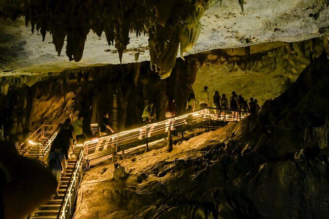 Private 4 Days Ha Giang Loop Jeep Adventure - Authentic Experiences and Small Group Benefits