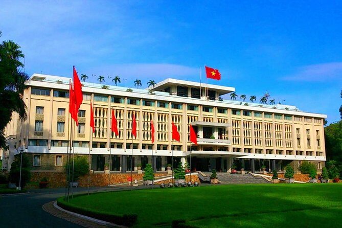 Private 4-Hour Food Tour in Ho Chi Minh City - Authenticity and Guide Quality