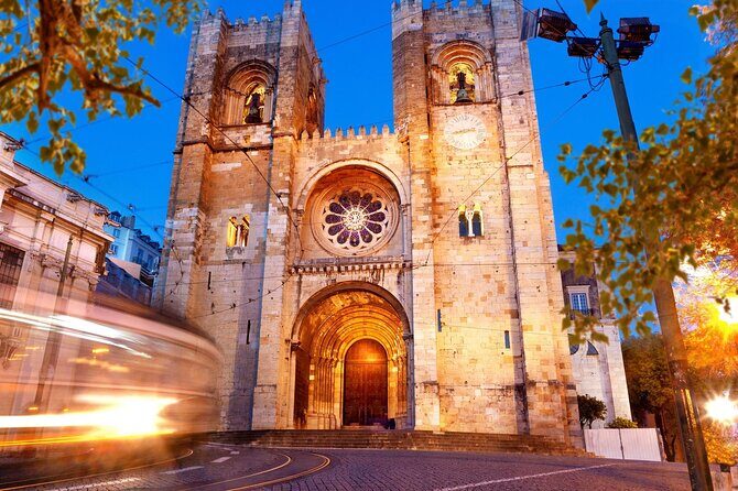 Private 4-Hour Lisbon City Highlights Tour by Tuktuk - Who Would Love This Tour?