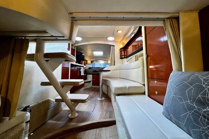 Private 4 Hours Sea Ray 34 Foot Yacht Rental in Miami - The Sum Up