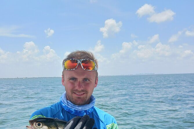 Private 4 hr Fishing Tour with Master Captain Bill Phillips - Practical Details for Your Trip