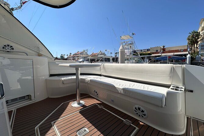 Private 42-foot luxury yacht tour in Los Cabos - Who Will Love This Tour?