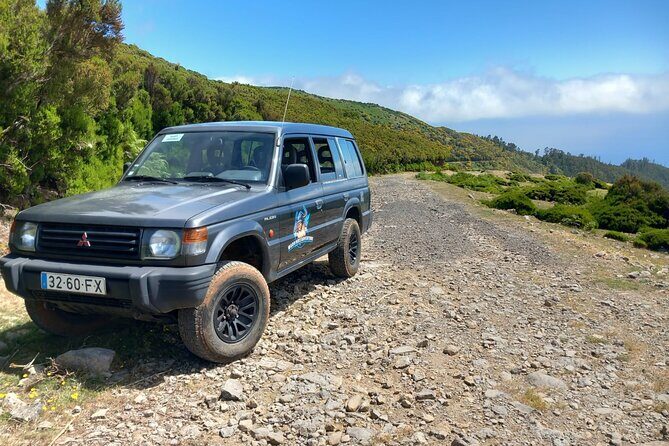Private 4x4 Jeep Full Day to Santana or Porto Moniz - FAQs