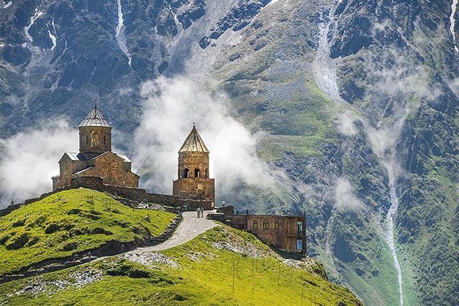 Private 5-Day Tours & Transfers from Tbilisi to Top Georgia Spots - Who Will Best Enjoy This Tour?