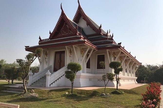 Private 5-Nights Tour with Lumbini and Kathmandu - What Makes This Tour Stand Out?