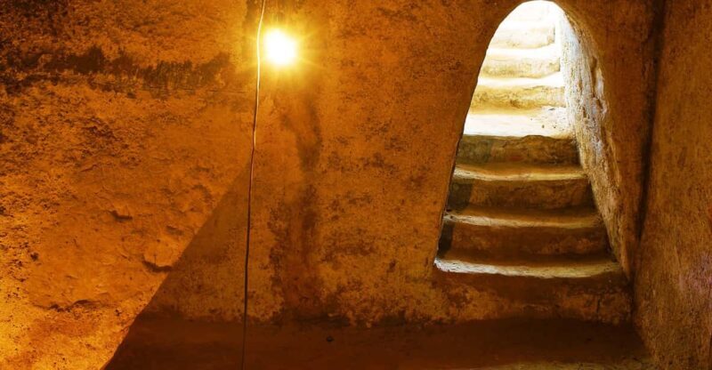 Private 6-Hour Cu Chi Ben Dinh Tunnels Tour - Key Points