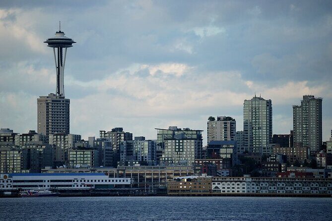 Private 8-hour City Tour of Seattle and Snoqualmie Falls with driver only - What Travelers Say
