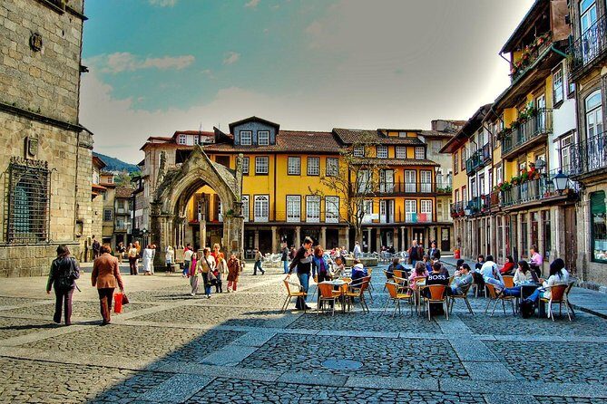Private 8-hour tour to Braga and Guimaraes from Porto Hotel w/ driver and guide - In-Depth Look at the Itinerary