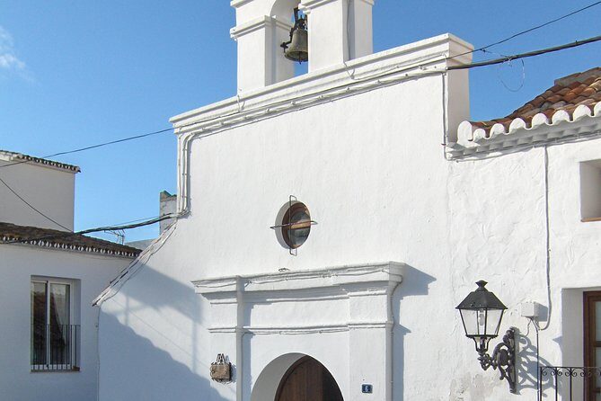 Private 8-hour Tour to Mijas Marbella and Puerto Banús from Malaga - Who Should Consider This Tour?