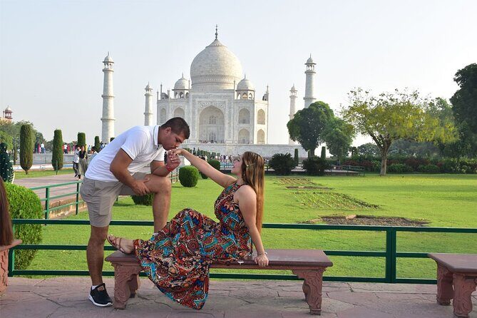 Private Agra and Taj Mahal Tour from Delhi with Breakfast - Key Points