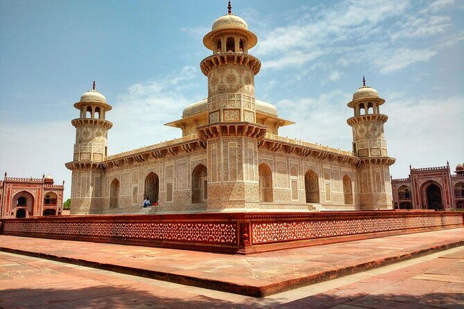 Private Agra City Tour and Local Market Walk - Authentic Experiences and Authenticity