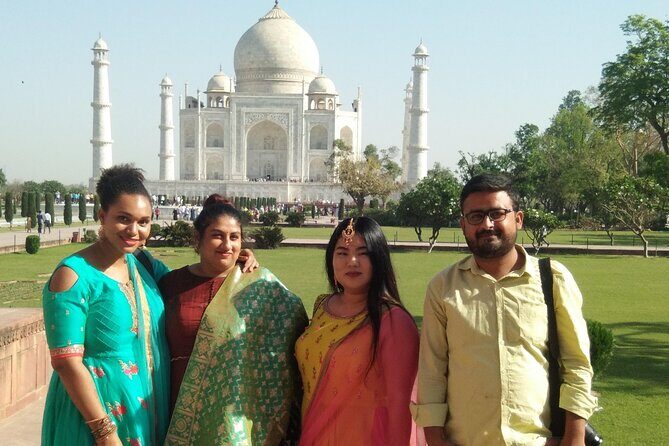 Private Agra Taj Mahal with local expert - Introduction: A Well-Curated Day Trip to Agra