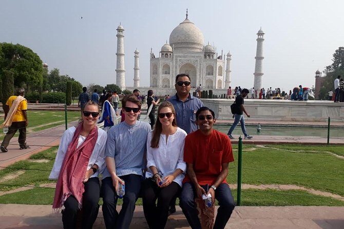Private Agra Tour: Taj Mahal, Baby Taj & Lunch from Delhi by Car - Return to Delhi: Comfort in Travel