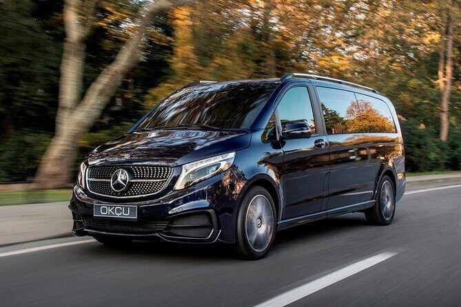Private Airport Hotel Transfer in Athens by Luxury Van - First Impressions of the Service