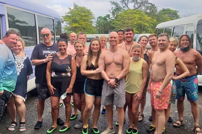 Private Airport OneWay Transfer to Hotel in Montego Bay - Key Points