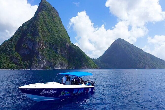 Private Airport Speed Boat Transfers to your Resort - An In-Depth Look at the Experience