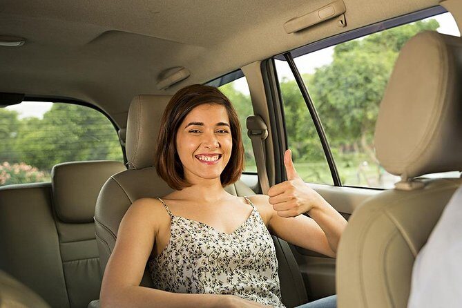 Private Airport Transfer Arrival from Delhi Airport to Your Hotel - An Easy, Reliable Way to Start Your Delhi Trip