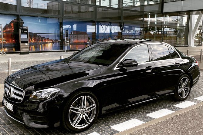 Private Airport Transfer: From Airport Gdansk GDN to Hotel in Gdansk (1-3 PAX) - The Convenience of a Personalized Service