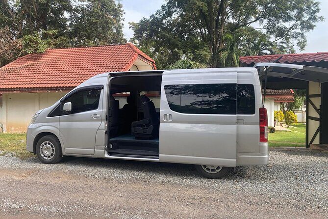 Private Airport Transfer from Bangkok Airports - The Vehicle and the Journey