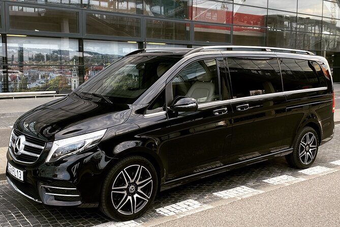 Private Airport Transfer: From Gdansk Airport to Gdynia (PAX 7) - Introduction