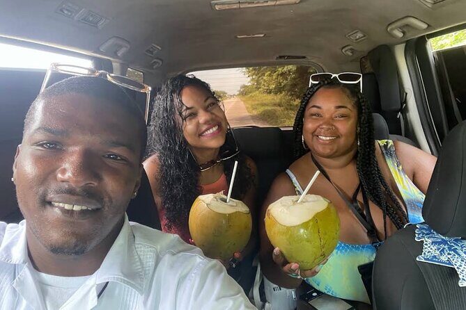 Private Airport transfer from MBJ to & from Hotel's in Ochi Rios - What to Expect from Your Transfer Experience