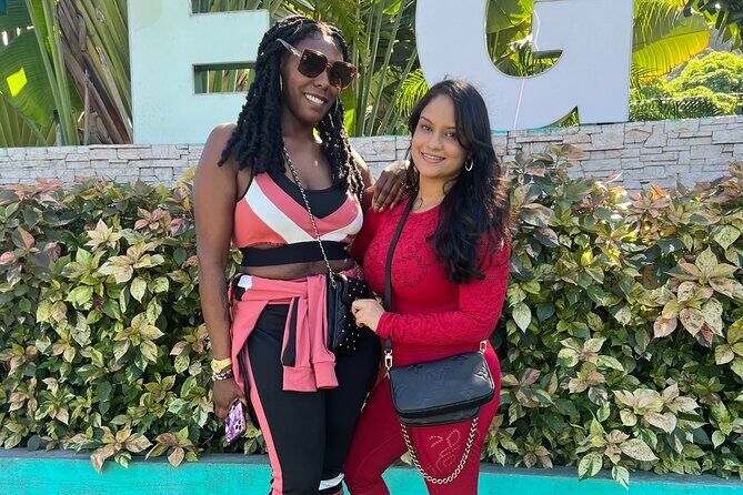 Private Airport Transfer from MBJ to Royalton Blue Waters - What to Expect from Your Transfer