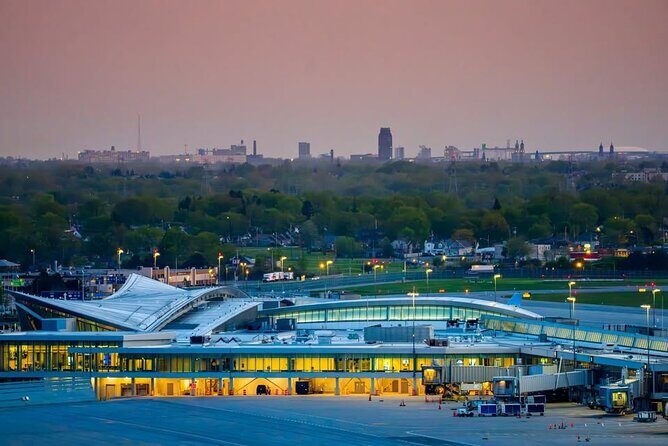 Private Airport Transfer from Niagara, Canada to Buffalo, NY - The Sum Up