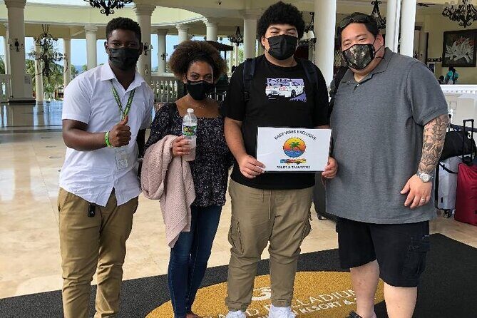 Private Airport Transfer Grand Palladium/ Lady Hamilton Jamaica - A Practical Look at the Private Airport Transfer from Lucea to Grand Palladium / Lady Hamilton Jamaica