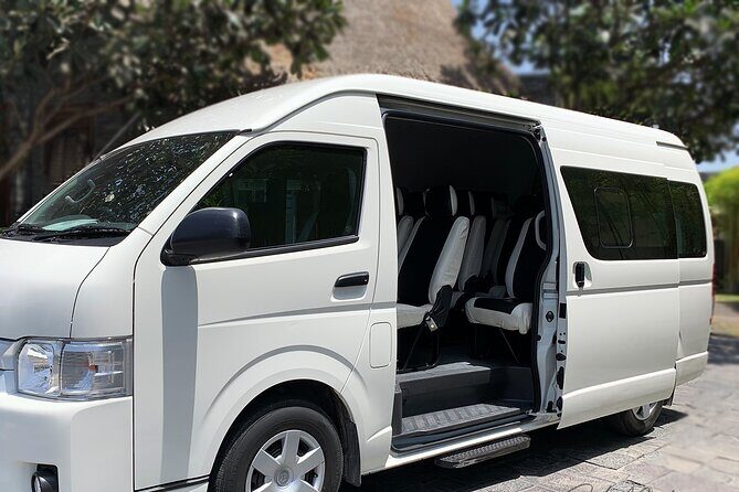 Private Airport Transfer: Nadi Airport to Hotel - The Little Touches That Make a Difference