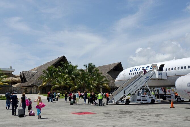 Private Airport Transfer Punta Cana Airport to or from Hotels - Meeting Points and Logistics