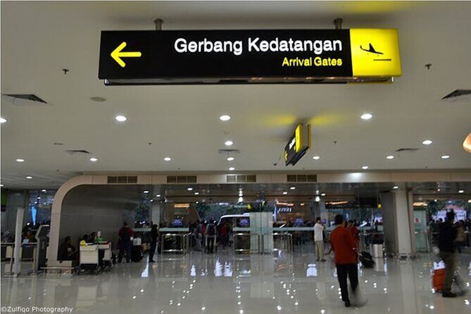 Private Airport Transfer Surabaya - What to Expect: From Flight to Your Destination