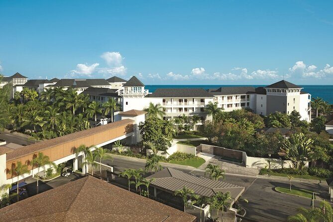 Private Airport Transfer to Breathless Montego Bay Resort - Meeting Point and Ease of Access