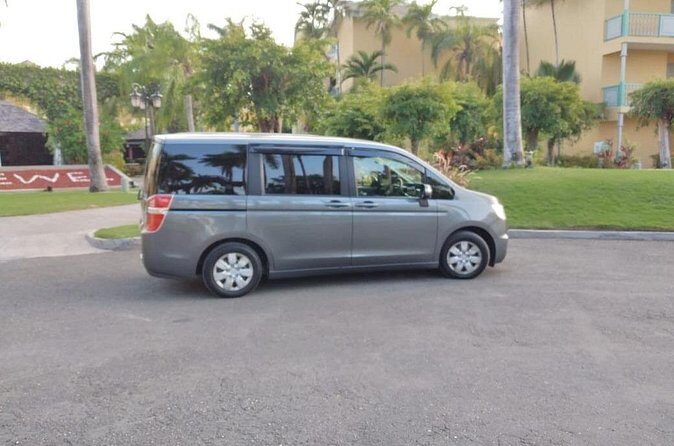 Private Airport Transfer to Excellence Oyster Bay Resort - Booking, Price, and Value