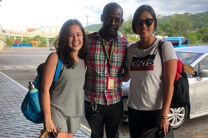 Private Airport transfer to/from all hotels in Negril round trip - Key Points