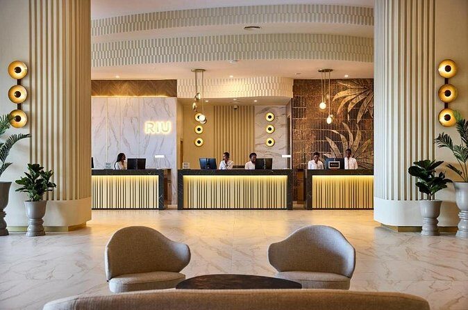 Private Airport Transfer to Hotel Riu Palace Aquarelle - Booking and Cancellation