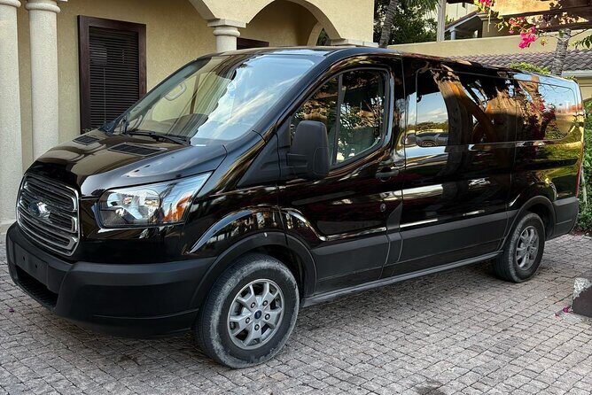 Private Airport Transfer to Hotel/Villa in Provo, Turks & Caicos - Key Points