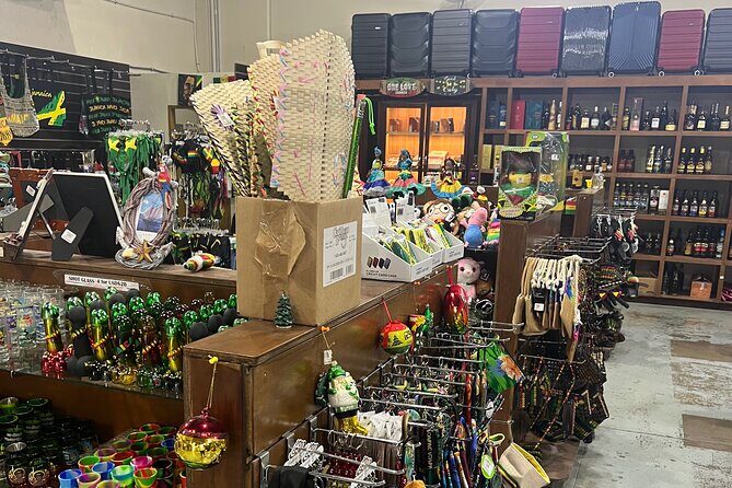 Private Airport Transfer to Hotels and Airbnb in Montego Bay - Driver Experience and Service Quality