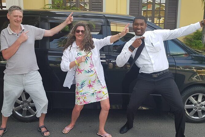 ***PRIVATE Airport Transfer to HOTELS in around RUNAWAY BAY*** - Who Will Benefit Most?