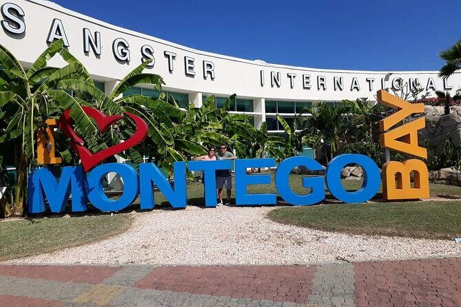 Private Airport Transfer to Hotels in Montego Bay - An In-Depth Look at the Transfer Experience