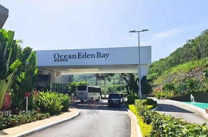 Private Airport Transfer to Ocean Eden/Coral Aquarelle, Royalton - Who Should Book This Service?