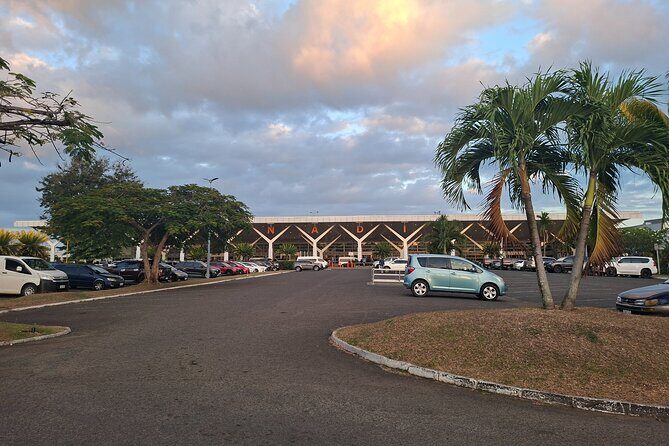 Private Airport Transfer to Shangri-La - Practical Details