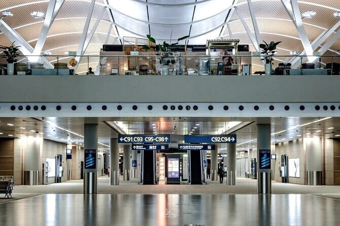 Private Airport Transfer Your Path to Eastern Wonders by EASTRIP - Why Choose Eastrip’s Private Airport Transfer?