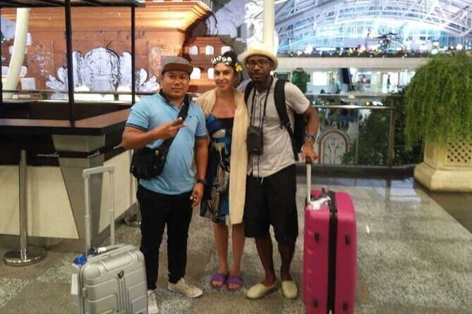 Private Airport Transfers by top trusted Drivers in Bali - Bali Airport Transfers with Trusted Drivers: Your Smooth Start and Finish