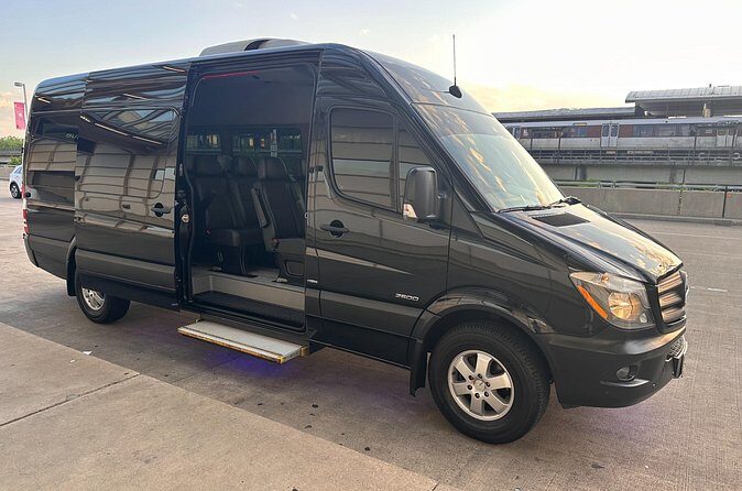 Private Airport Transportation in the DMV - The Vehicle and Its Benefits