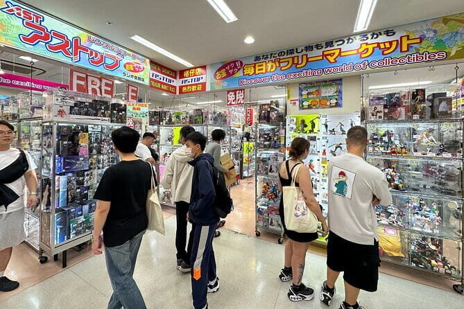 Private Akihabara Retro Tokyo Anime Game Maid Cafe Tour w/ pickup - The Practical Side: Price, Duration, and Customization